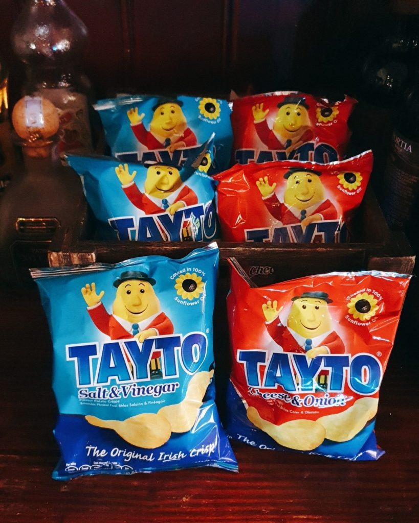 Tayto Chips en Flaherty's: Un sabor que todo irlandés debe probar ...